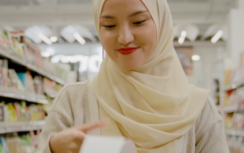 MAE Credit Card • Kaloz Production